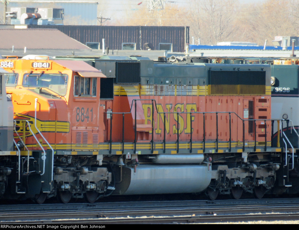 BNSF 8841